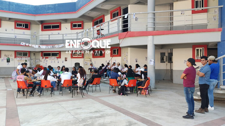 Alumnos de la facultad de veterinaria de la UAGro de Tecpan toman ...
